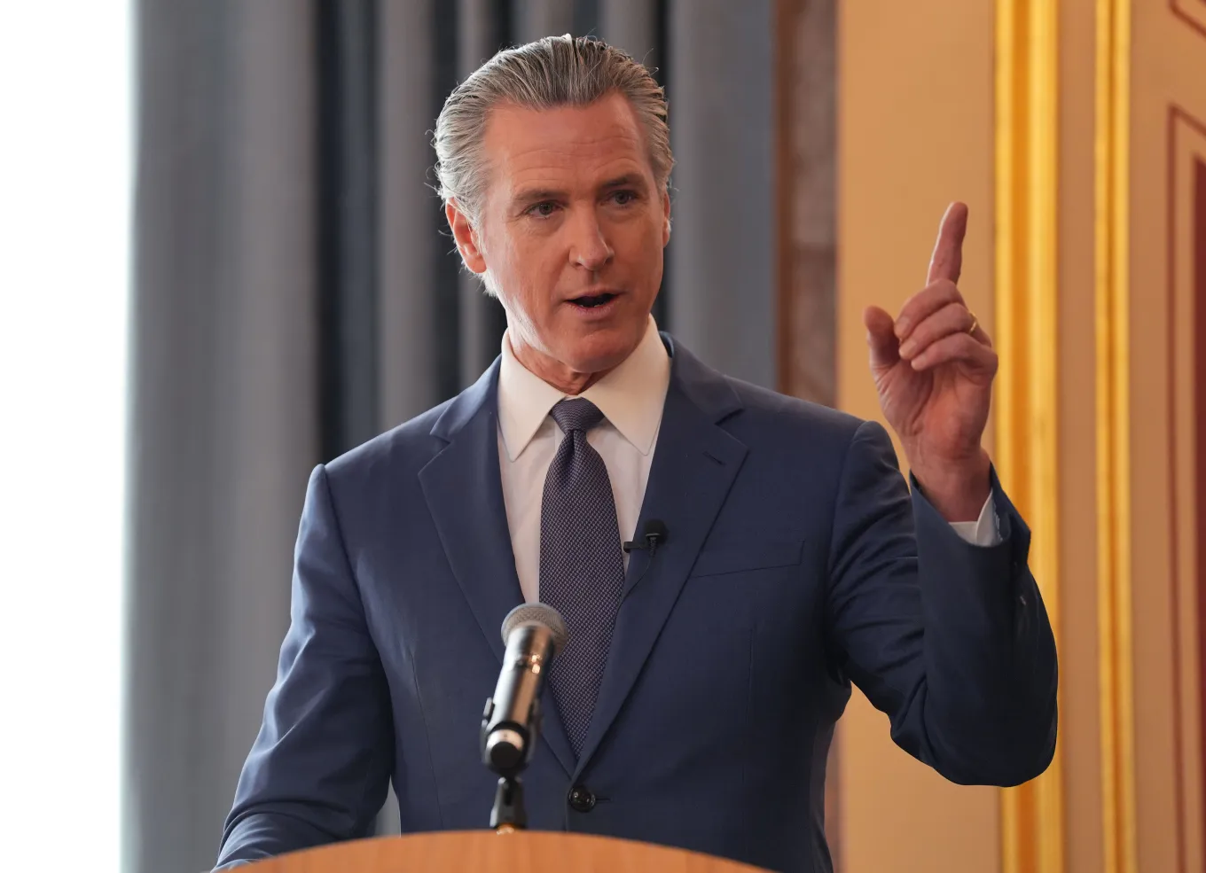 Gavin Newsom team says Trump ‘sundowning harder than usual’ after 2028 ...