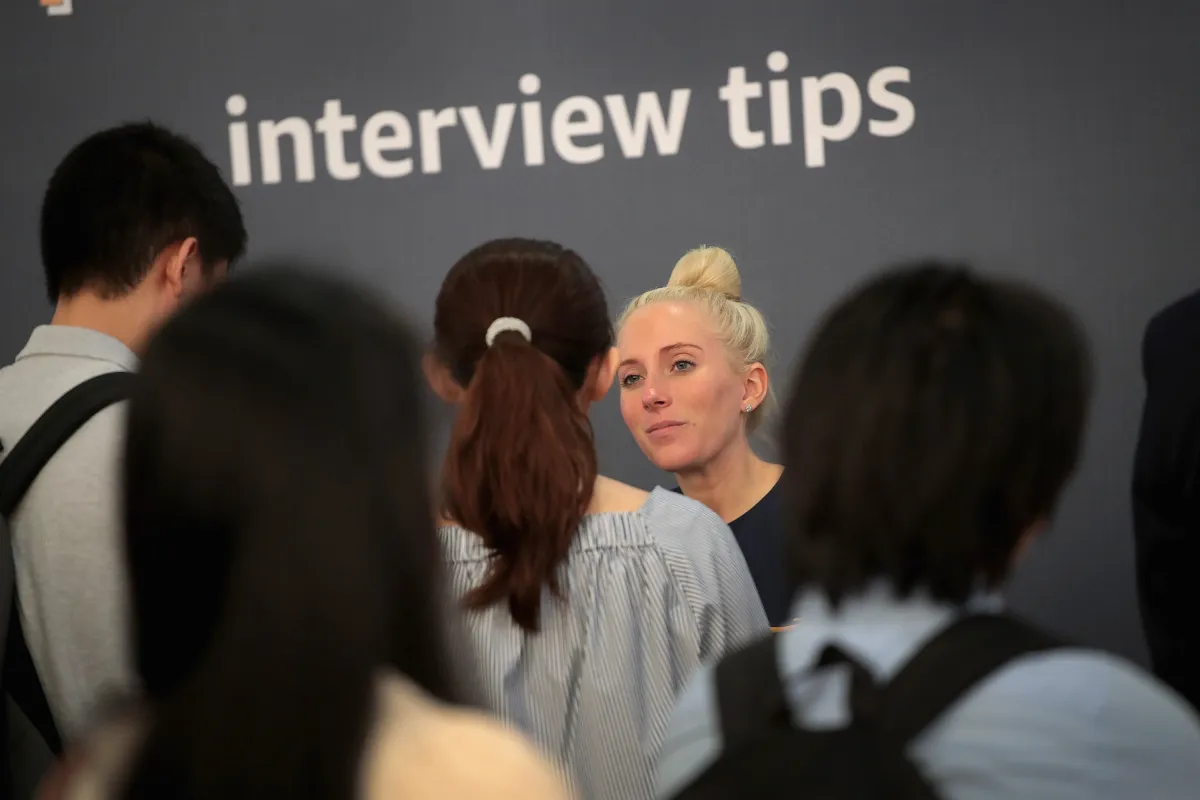 Gen Z is bringing parents to job interviews with them - Newsweek