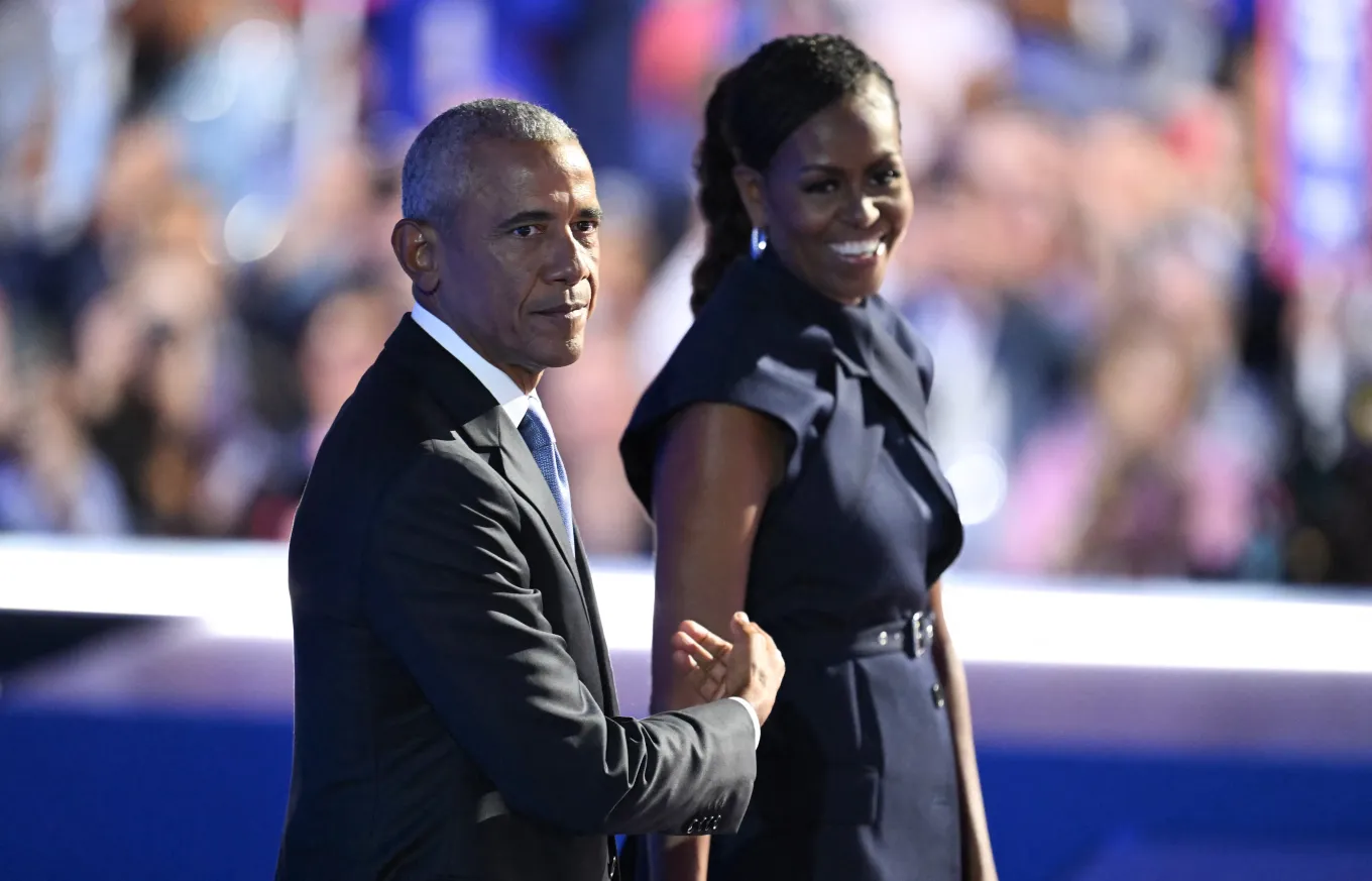 Obamas Ignore Trump Ape Post in First Comments Since Backlash - Newsweek