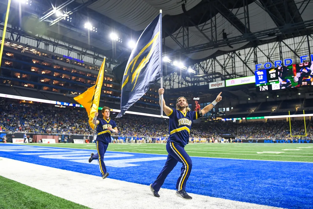 Popular College Football Bowl Game Canceled After Nearly 30 Years ...