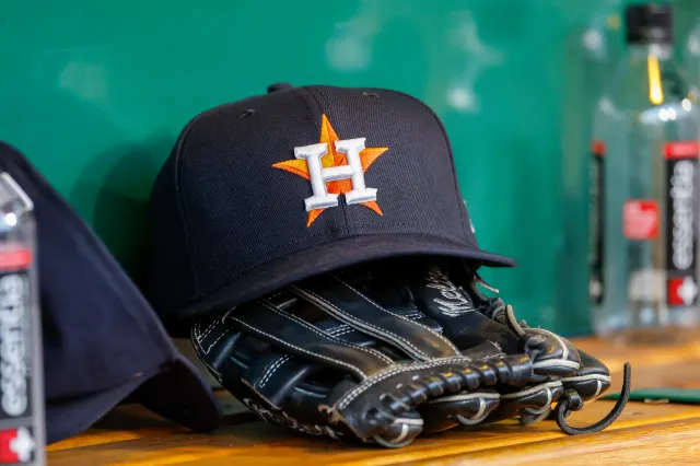 Astros Predicted To Land 18-Year-Old Outfielder With Star Potential ...
