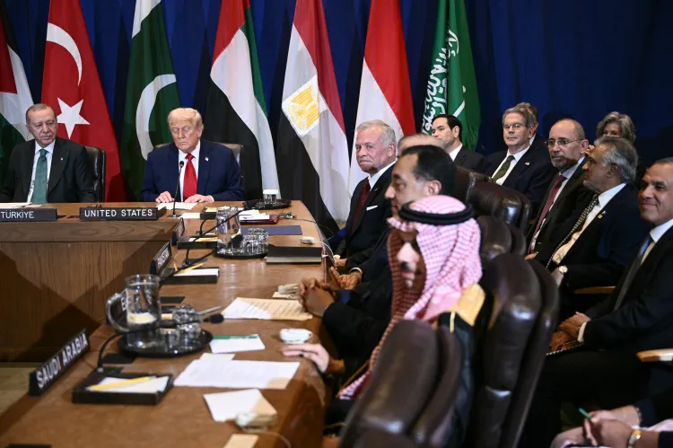 Trump’s Middle East Friends Won’t Let Him Use Their Bases to Strike ...