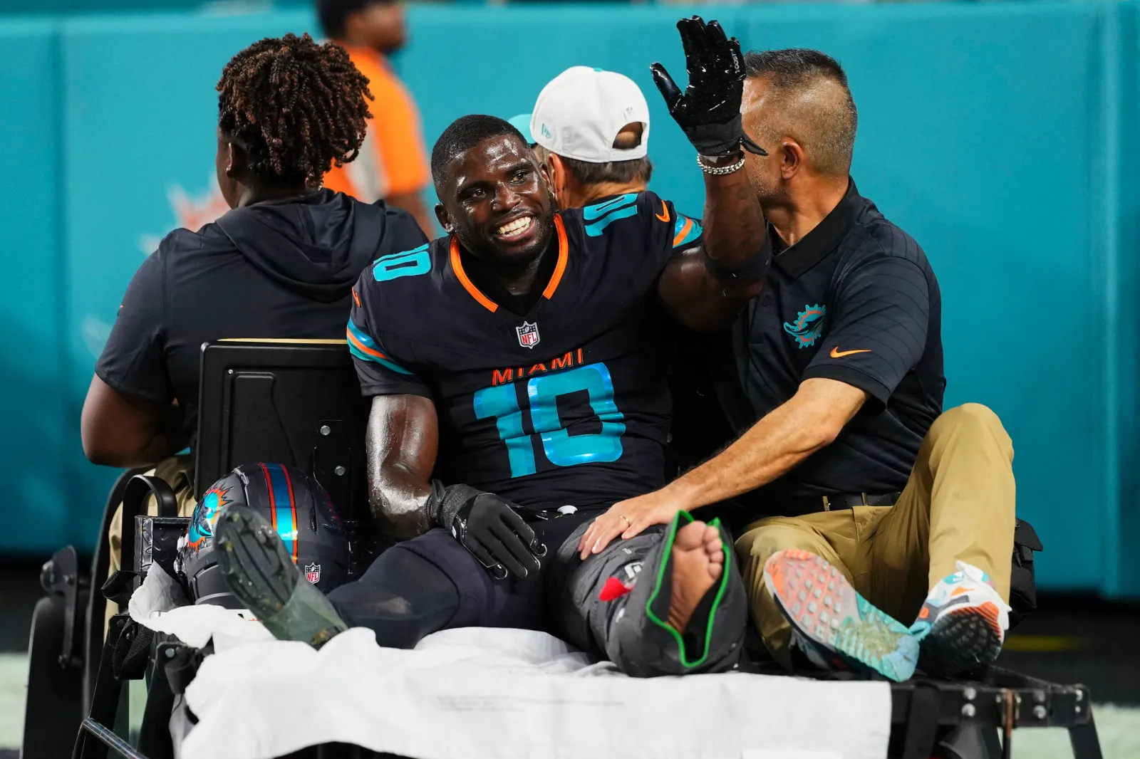 Devastating Tyreek Hill Update Given by Injury Expert After Dolphins ...