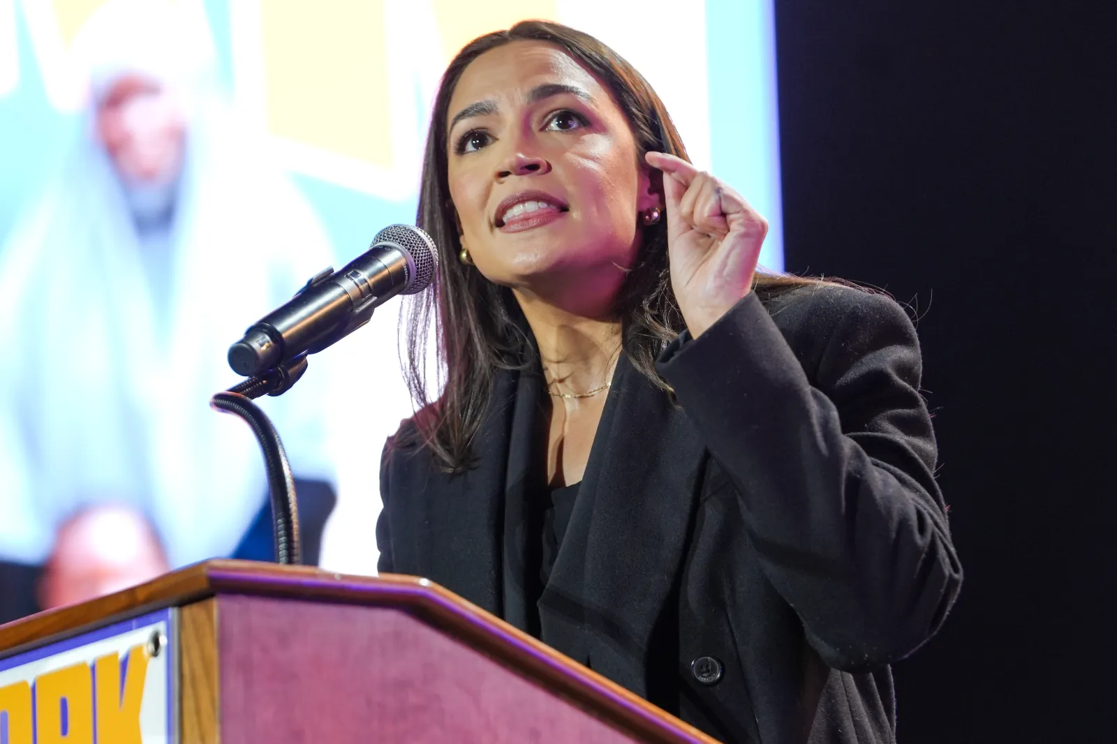 AOC Compares Cuba Crisis to Gaza: 'A New Era of Depravity' - Newsweek