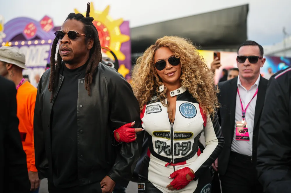 Woman says Beyonce fired her dad over health issues after 20 years ...