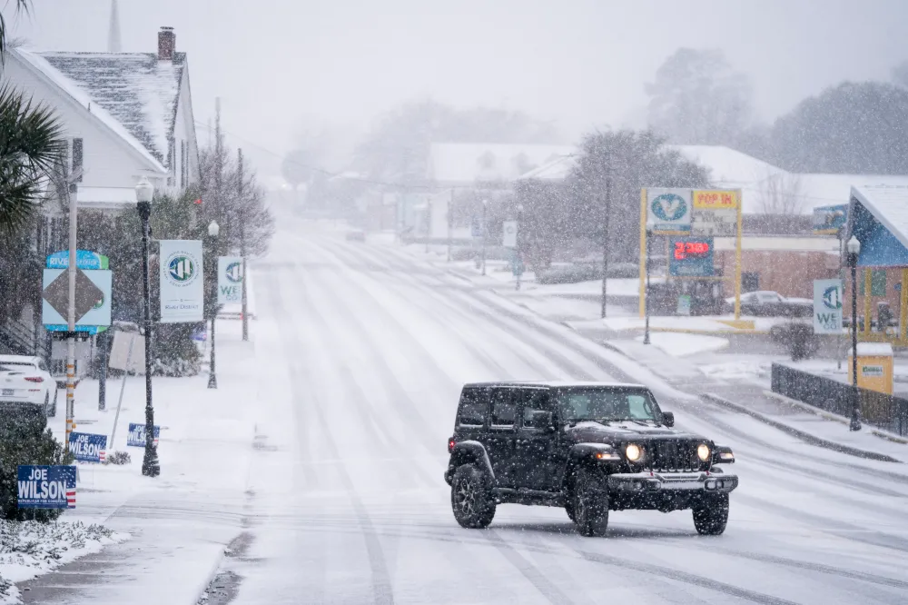 Bomb Cyclone Explodes, Dragging Arctic Blast Over US States - Newsweek