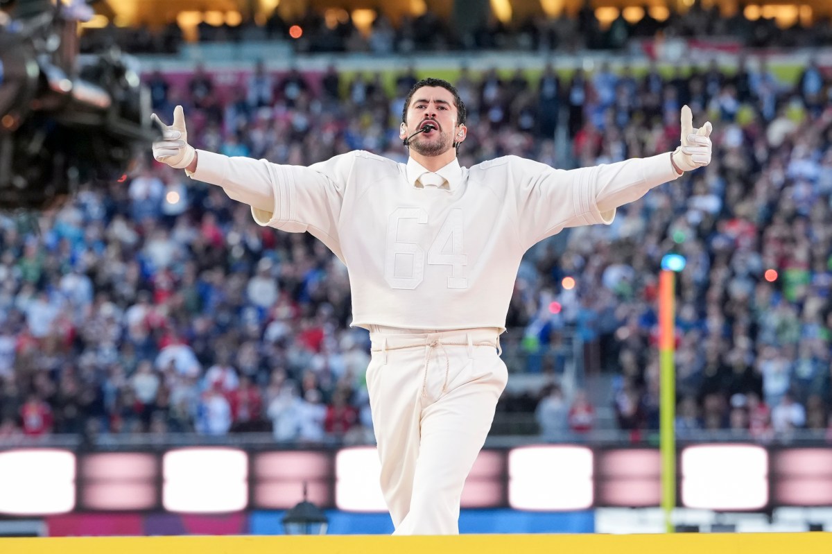 Bad Bunny’s Super Bowl Interaction With NFL Commissioner Roger Goodell ...
