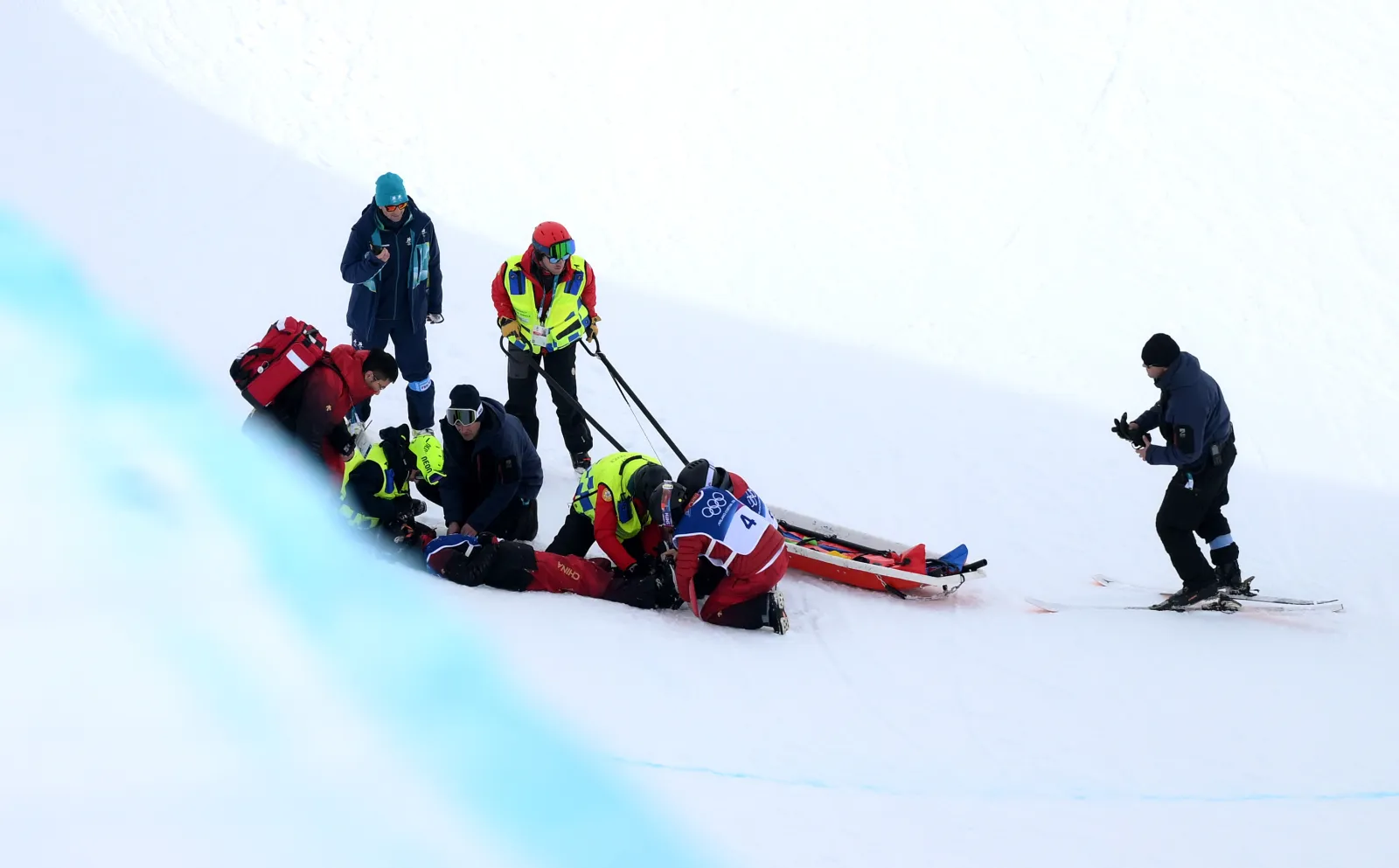Olympic Halfpipe Snowboarder Gets Health Update After Terrifying Crash ...