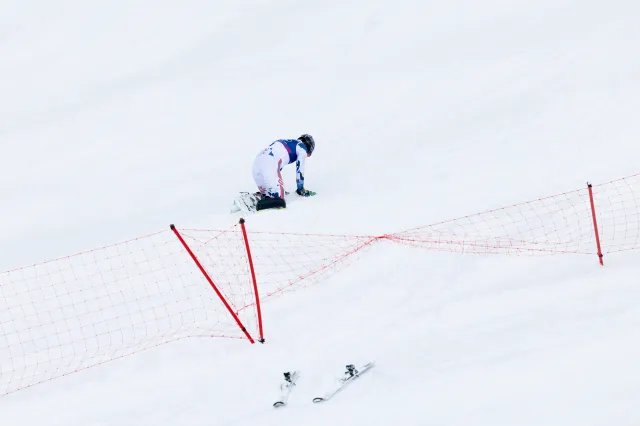 Olympic Skier Tosses Skis and Collapses Into Snow After Missing Gold ...