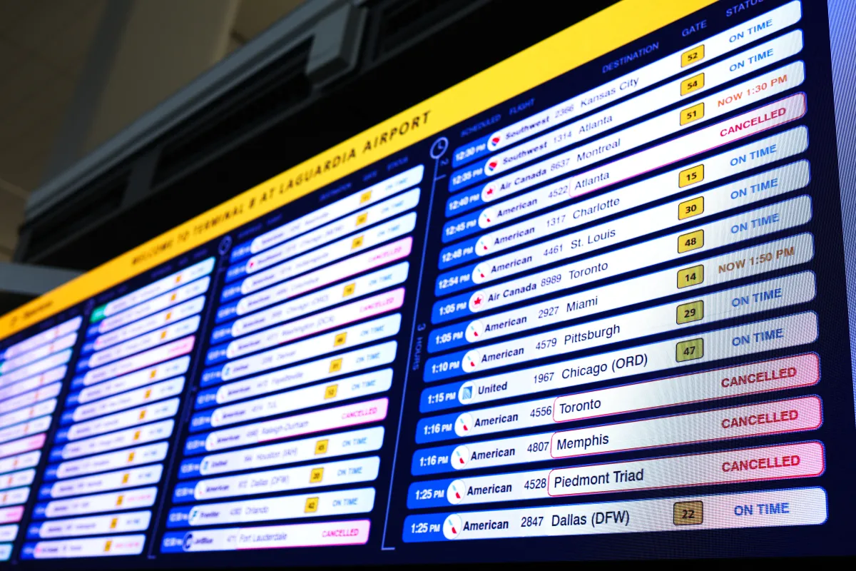 Thousands of Flights Canceled Ahead of Historic Blizzard - Newsweek