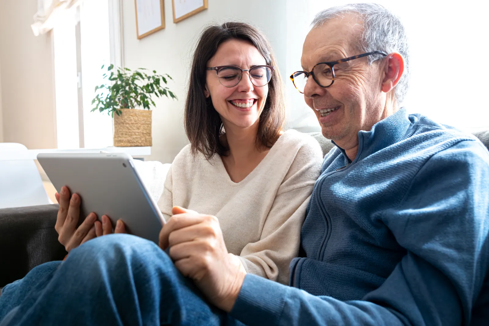 Dad Was ‘Bummed’ No One Liked His Facebook Posts—Daughter Checks His ...
