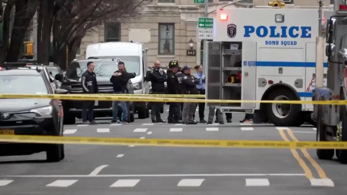 Gracie Mansion update: New York issues "heightened threat" alert after ...
