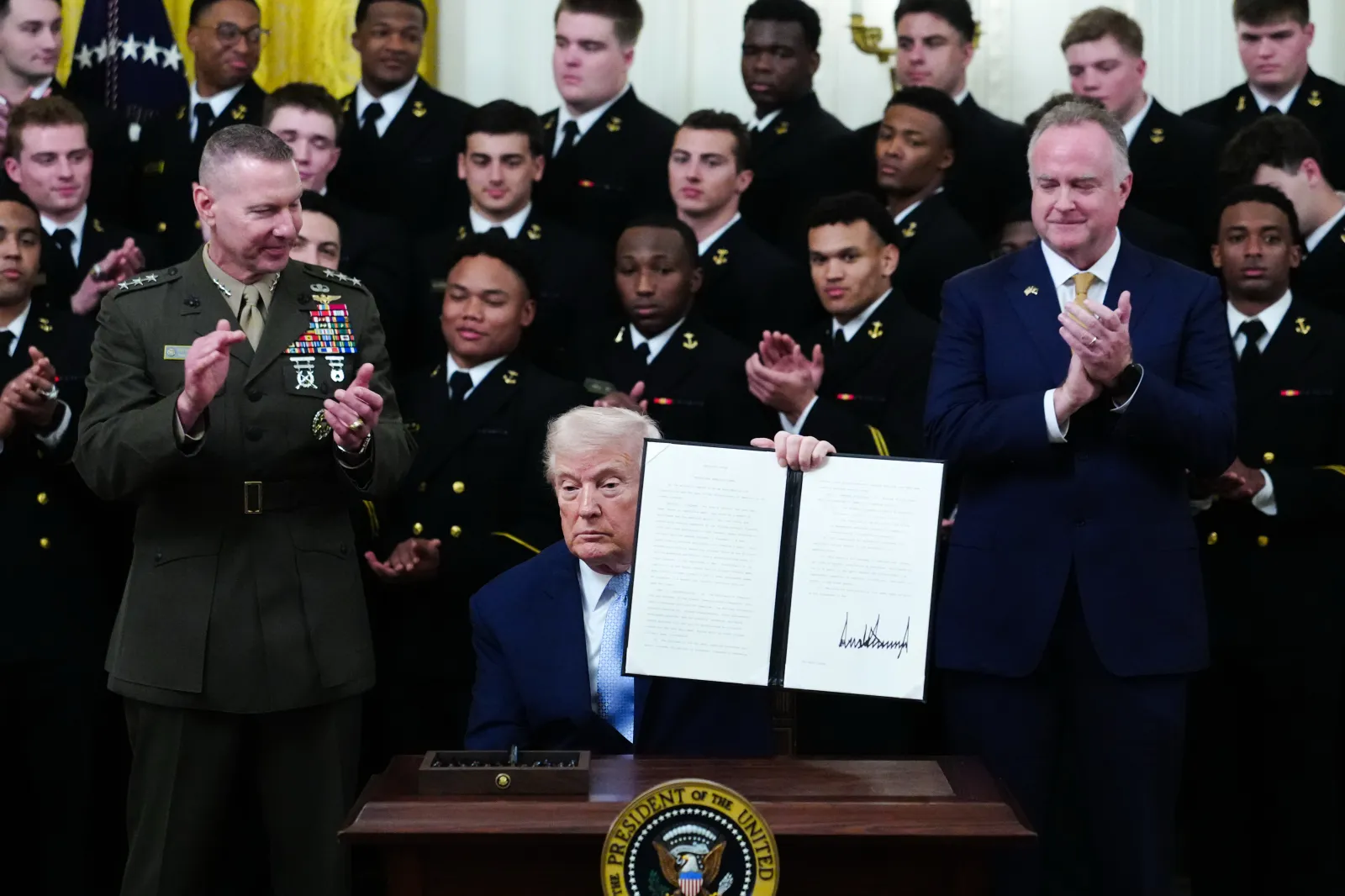 Trump signs Executive Order to protect Army‑Navy game from CFP: Read in ...