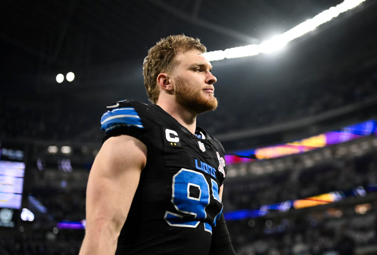 Lions Exec Reveals Decision Regarding Aidan Hutchinson - Newsweek