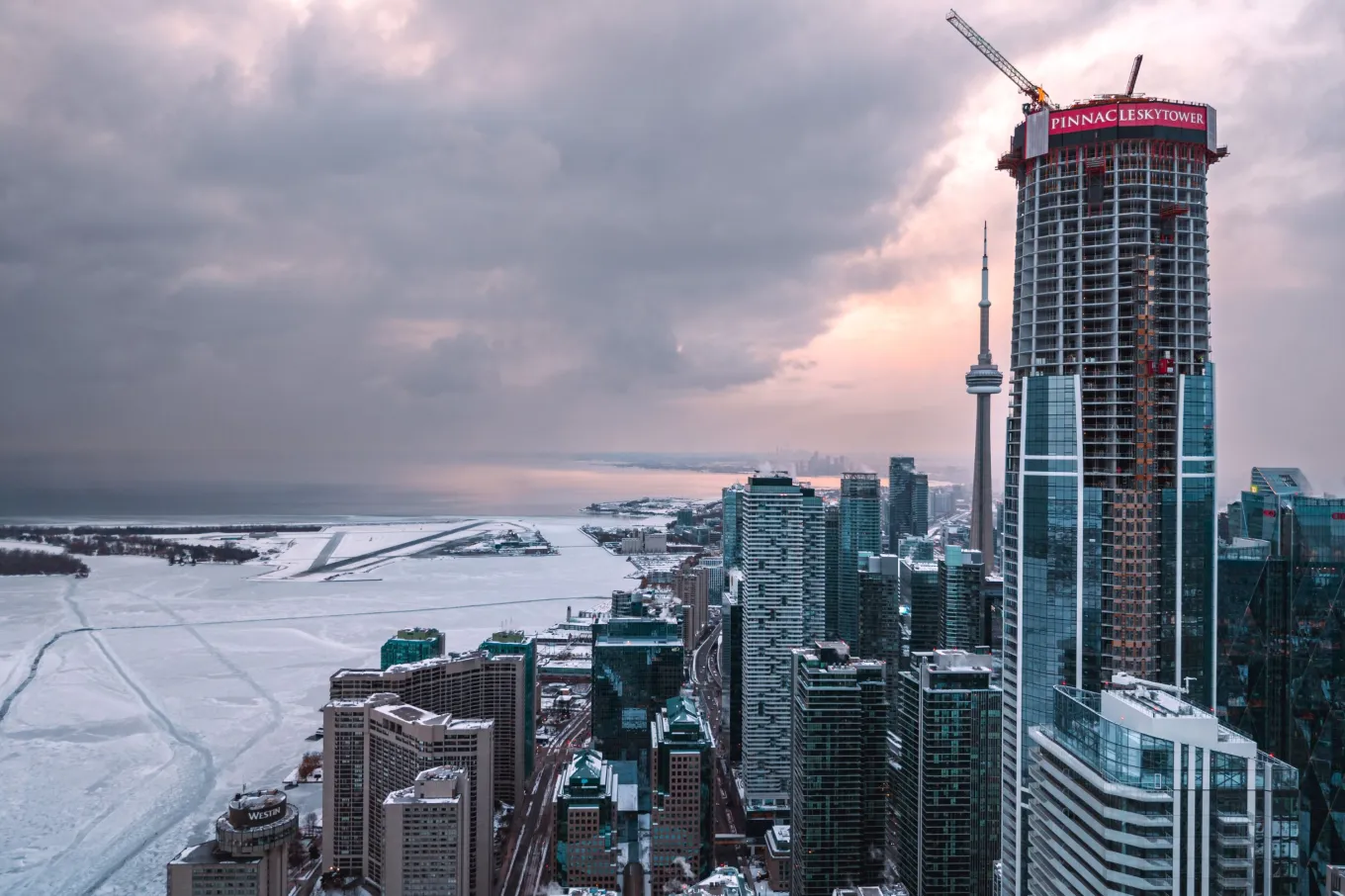 New Skyscraper Sets Record for Most Floors in North America - Newsweek