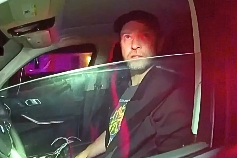 Video Shows Justin Timberlake Struggling Through DUI Tests - Newsweek