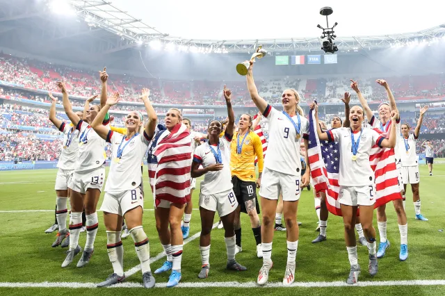 Exclusive: USWNT's Lindsey Heaps on 'The Captain,' NWSL, and Wanting ...