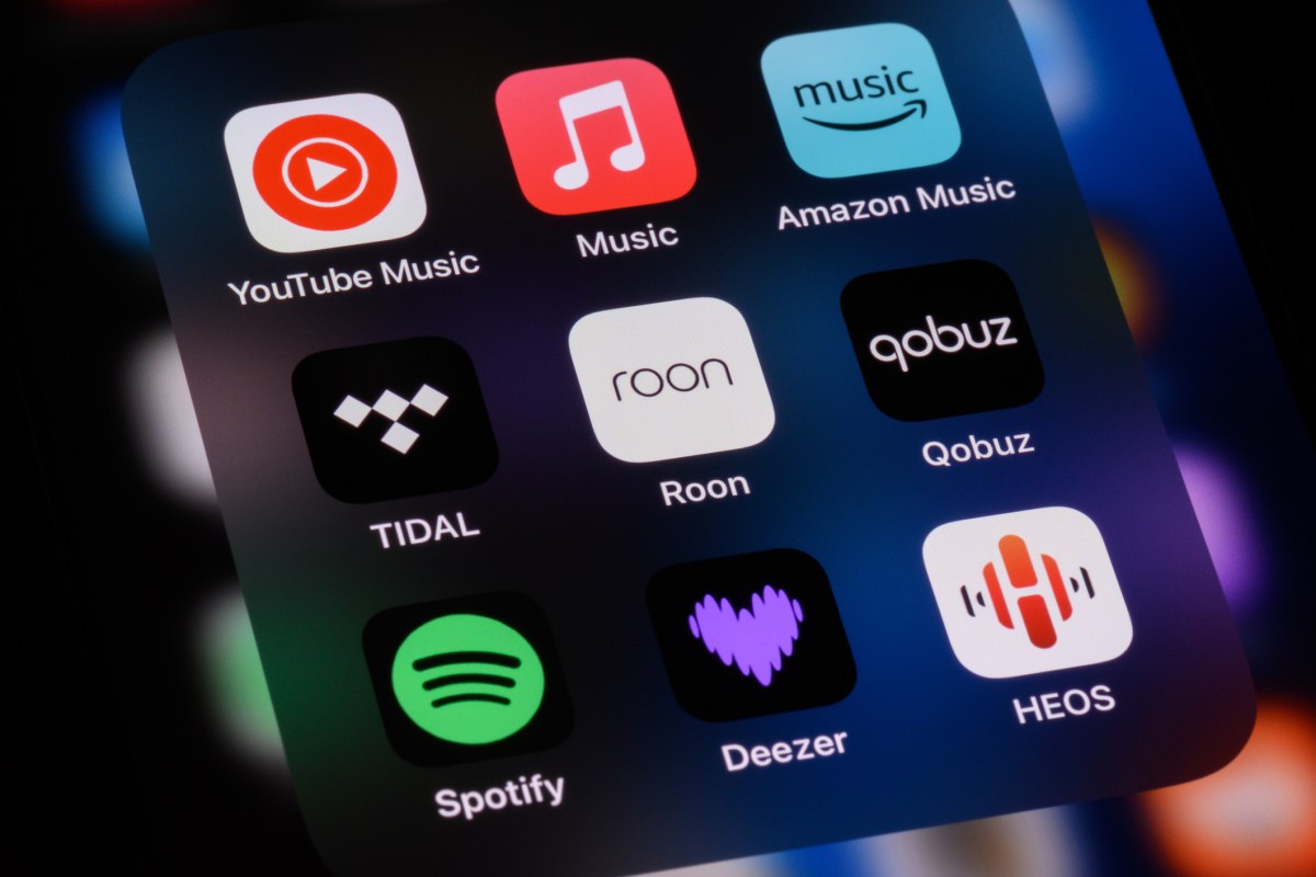 Why New Apple Music Feature Is Being Called ‘Laughably Bad’ - Newsweek