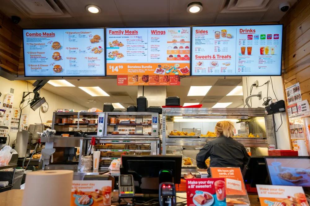 Popeyes Closure Ticks Up After Largest Franchise Files for Bankruptcy ...