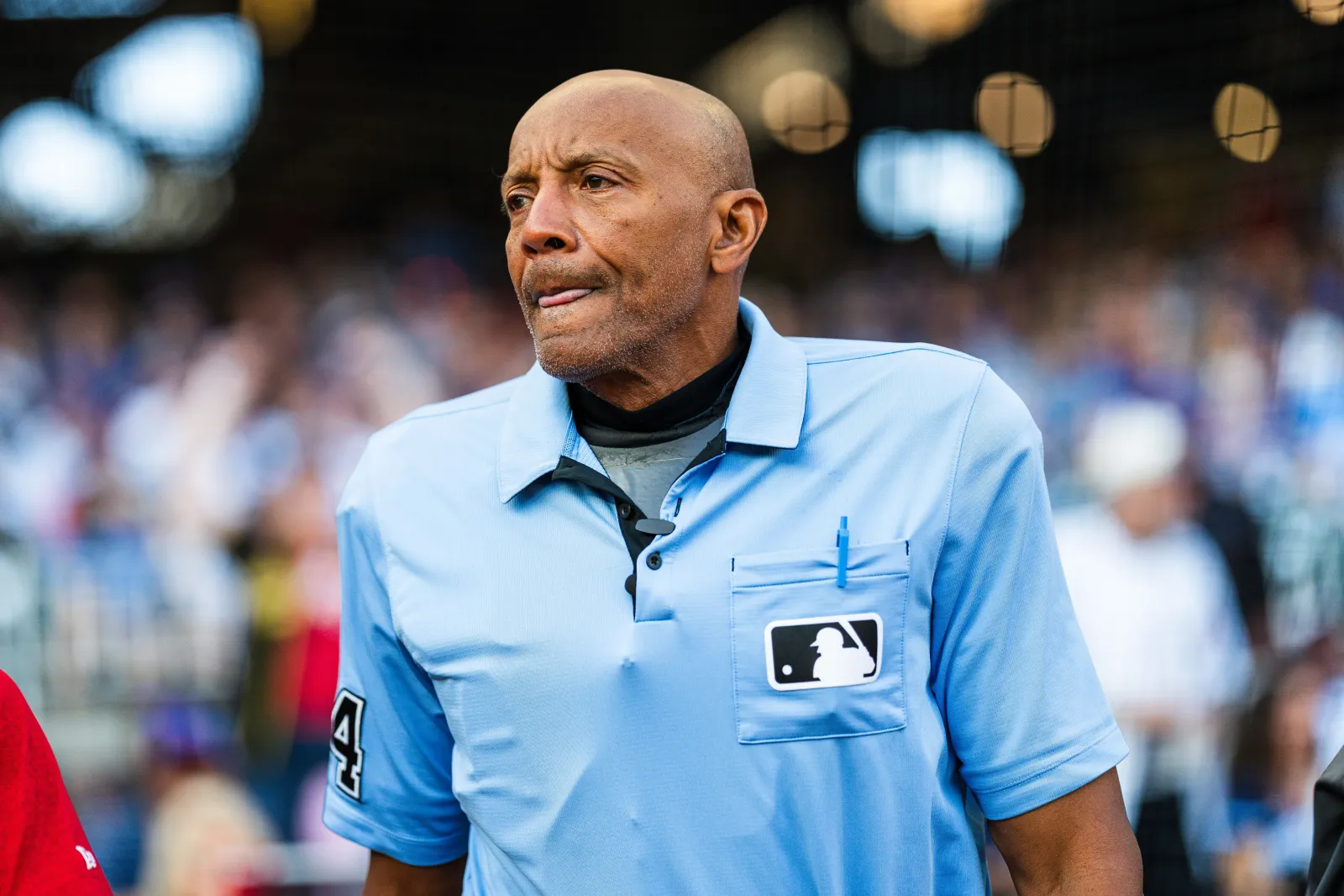 Controversial MLB Umpire C.B. Bucknor Forced Out of Game After Injury ...