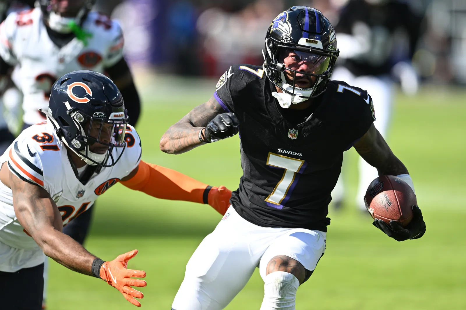NFL Insider Names Three Under-the-Radar WRs Involved in Trade Talks ...