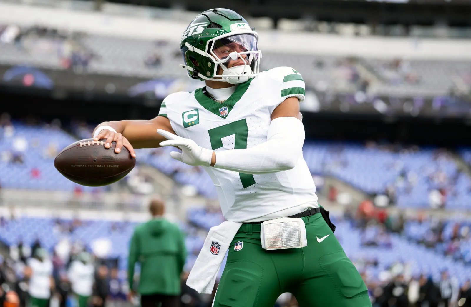 Andy Reid Reveals Plan for Justin Fields Amid Patrick Mahomes Injury ...