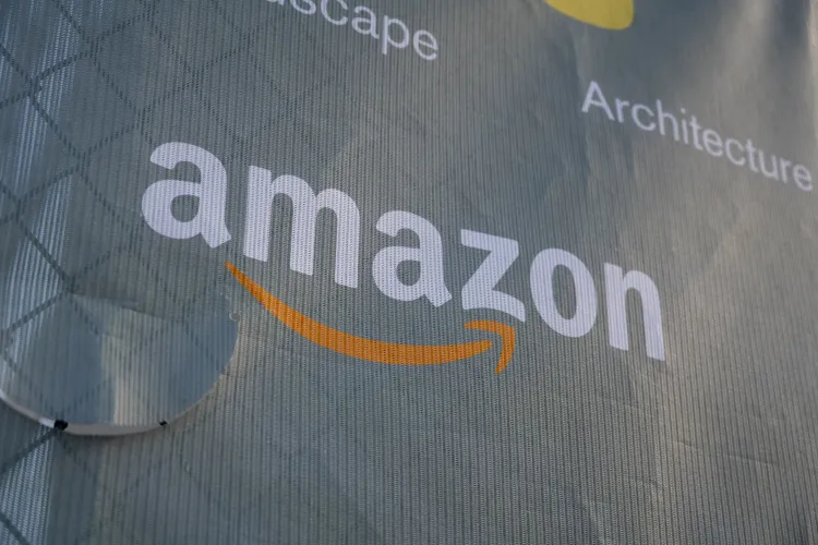 Is Amazon Down Right Now? Users Report Issues with Kindle, Checkout and ...