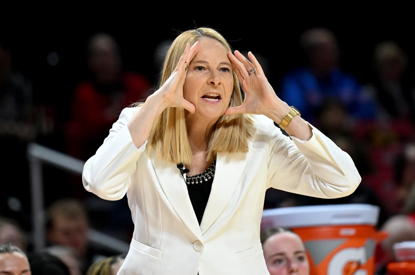 NCAA Tournament Coach Goes Viral for Screaming in Star Player’s Face ...
