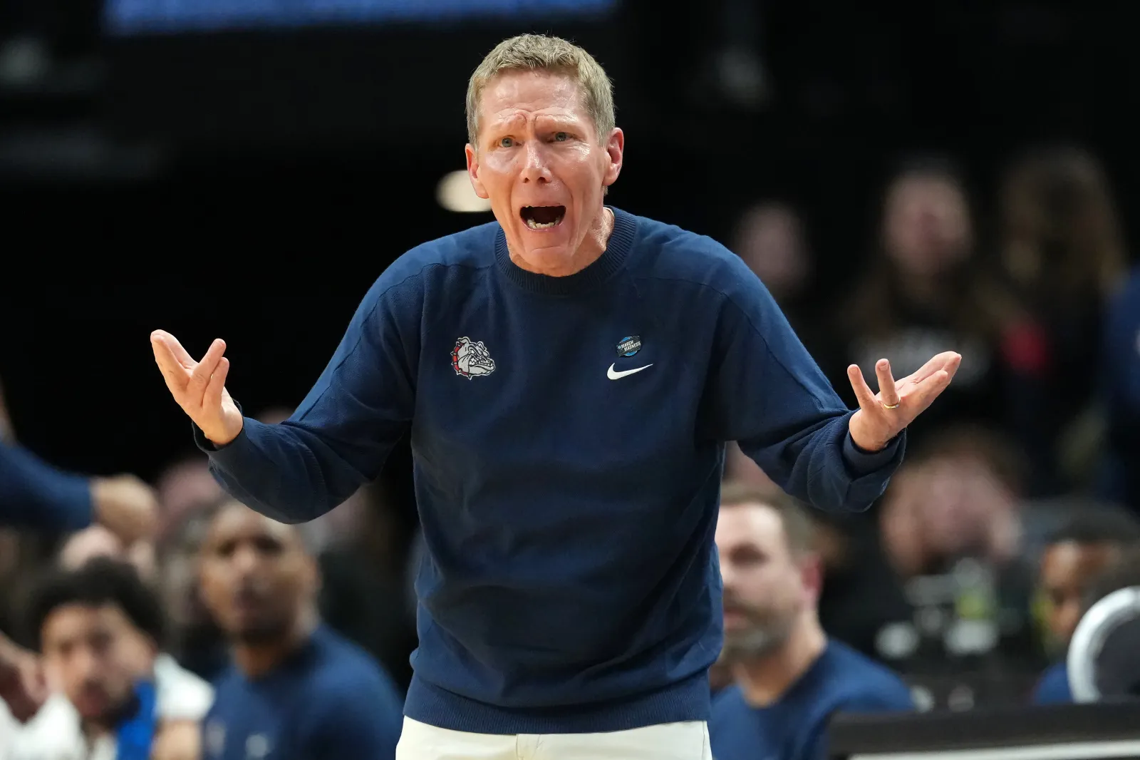 Gonzaga Fans Defend Mark Few Against Calls For His Firing - Newsweek