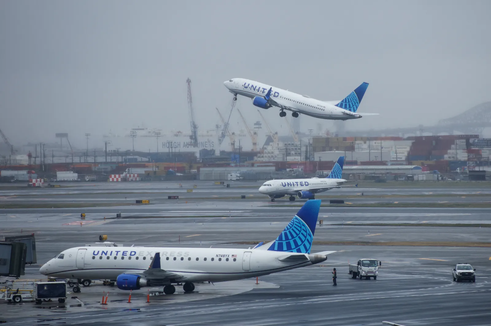 Fire near Newark International Airport raises alarms: What we know ...