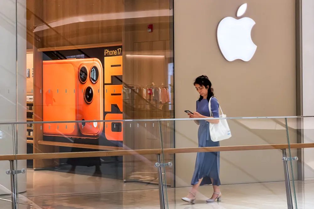 Apple Sends Critical Warning to Phones at Risk of Attack—What to Do ...