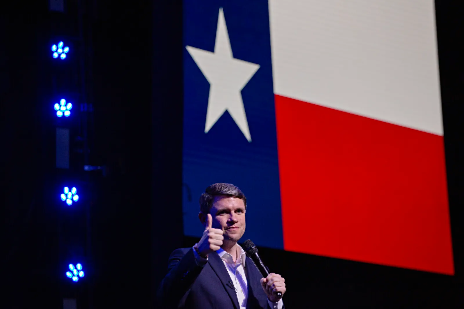 Democrats’ Pipe Dream of Turning Texas Blue Takes Step Forward - Newsweek