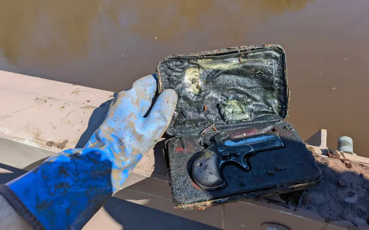Man Goes Magnet Fishing—What He Reels In Has Him Immediately Calling ...