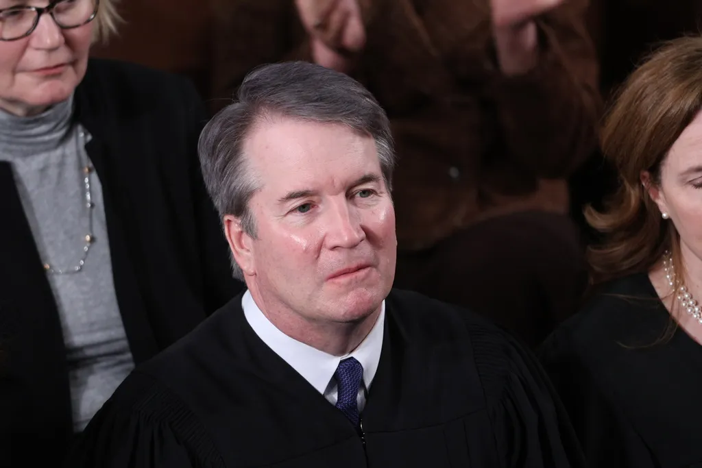 Brett Kavanaugh confronts conservative attorney: "No, answer my ...