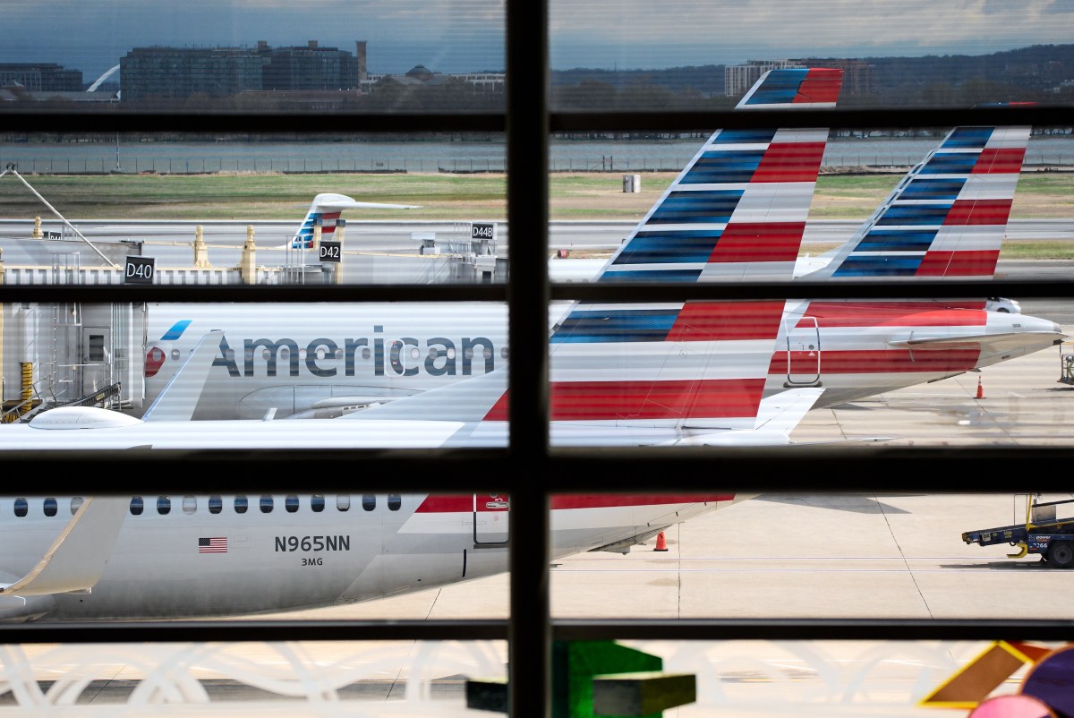 FAA Floats Penalty for American Airlines Over Flight Attendants’ Meth ...