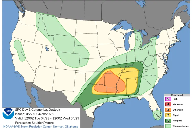 US Weather Maps Show States Facing Snow, Thunderstorms - Newsweek