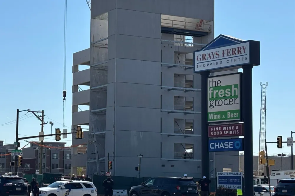 Grays Ferry parking garage collapse leaves 1 dead, 2 missing in ...