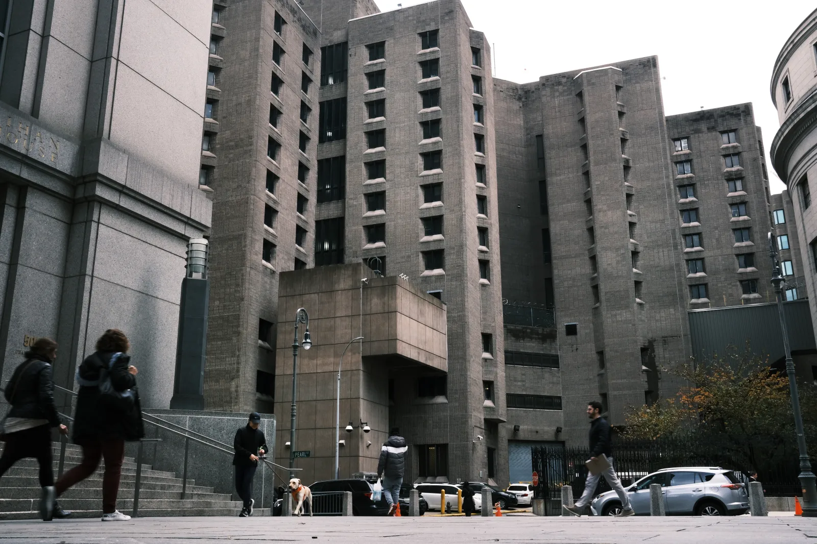 Jeffrey Epstein Cellmate Reveals Details of Possible Suicide Note ...