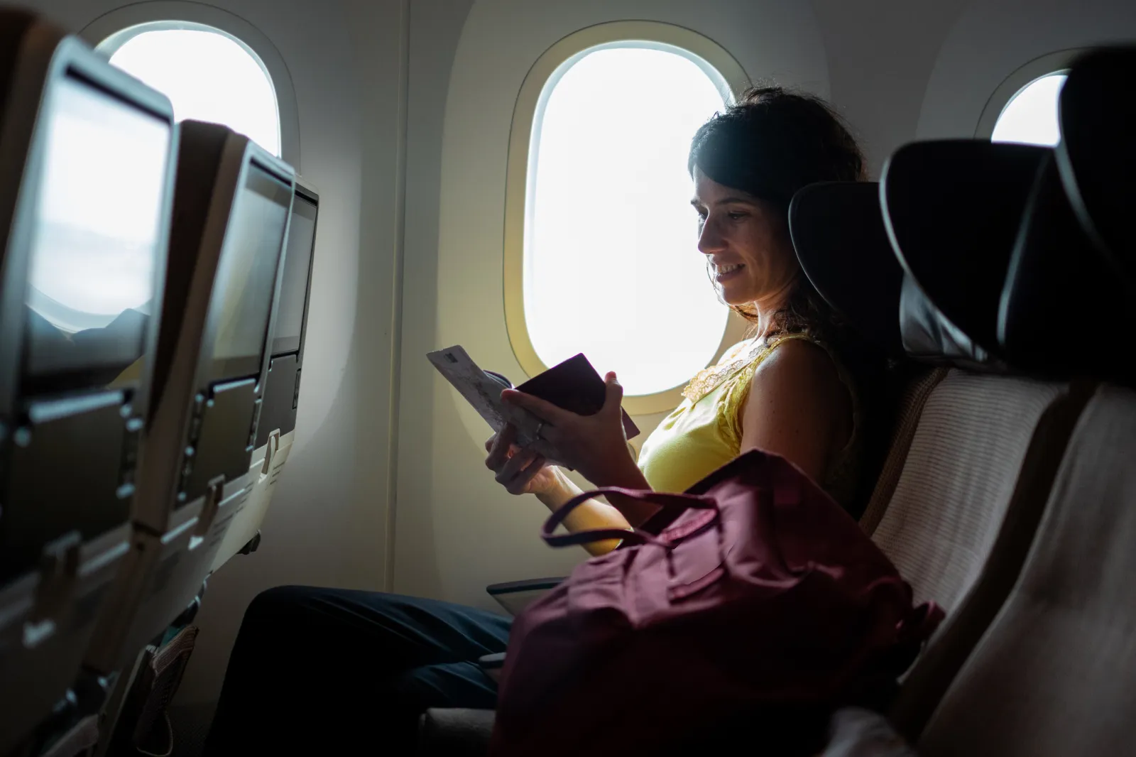 Passenger Boards Flight—No One Prepared for Note Left in Seat Pocket ...