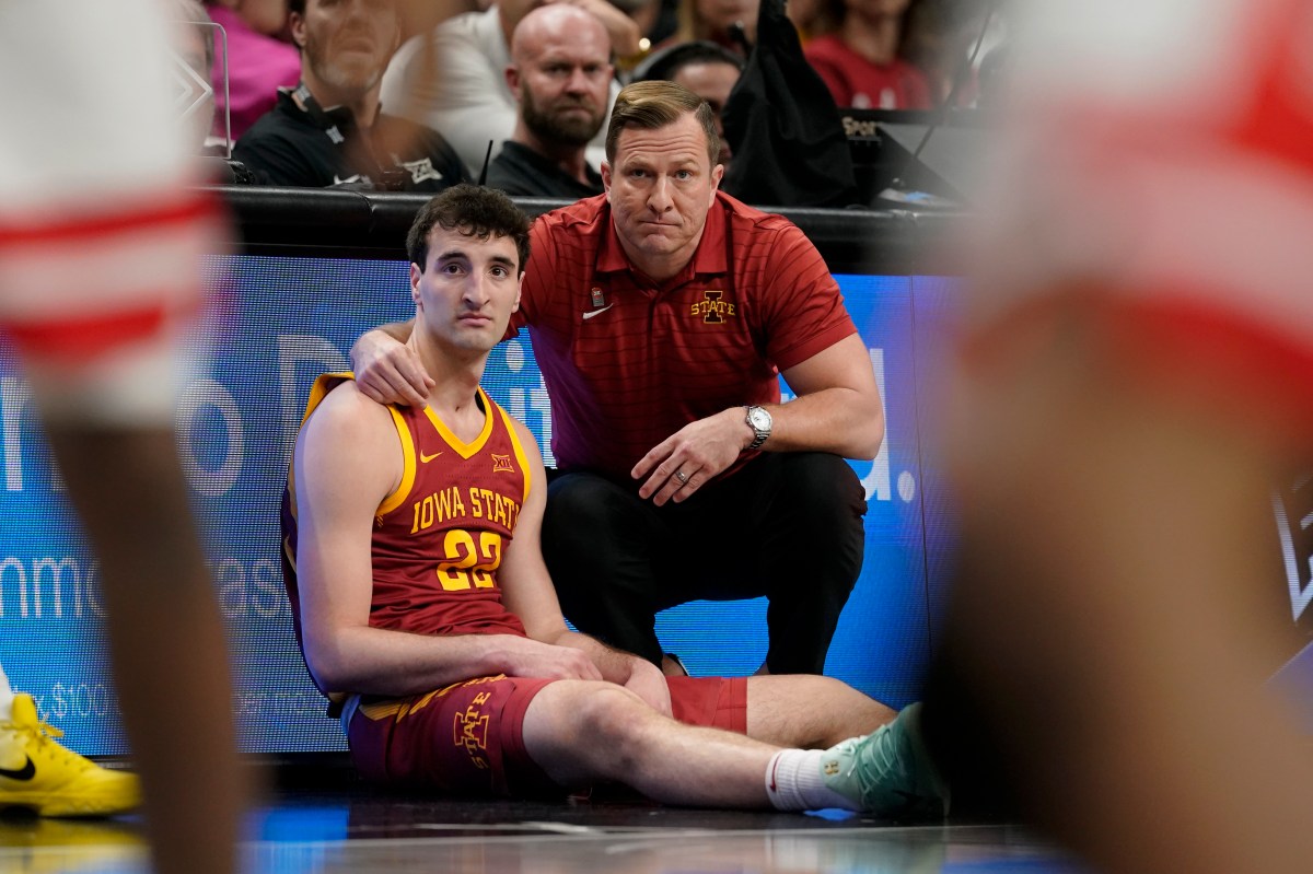 No. 1 Transfer Milan Momcilovic Creates NIL Dilemma for Iowa State ...