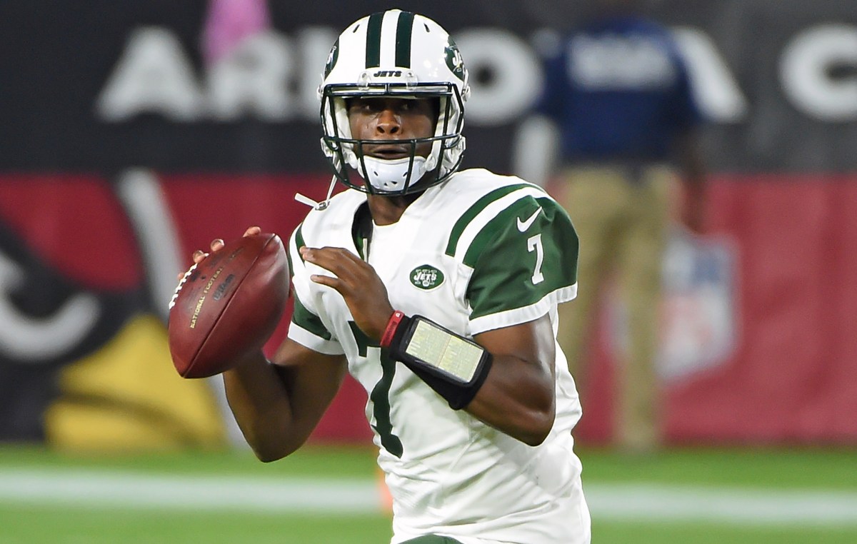 Jets Projected to Gamble on Mobile QB After Passing on Ty Simpson ...