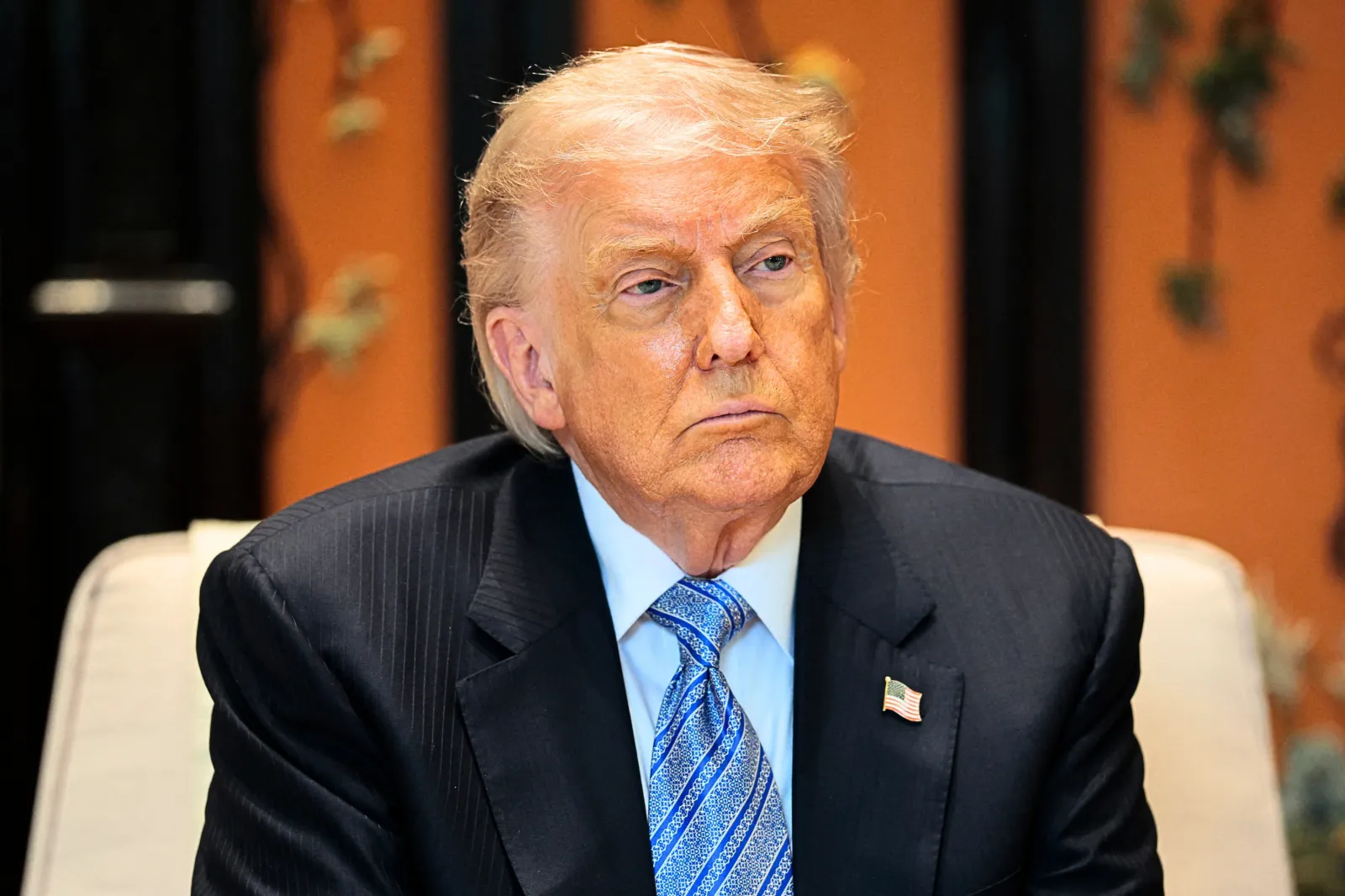 Charts Show Donald Trump's Approval Rating Collapse With Gen Z - Newsweek