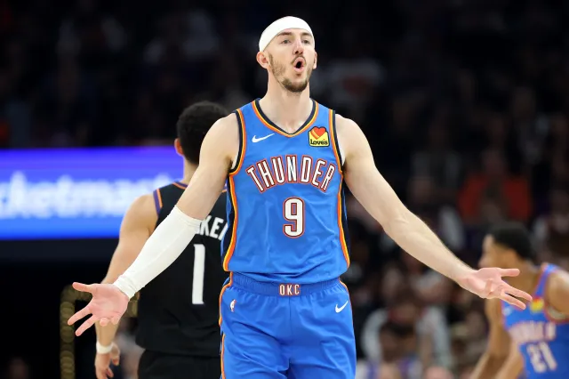 NBA Title Odds Shift Dramatically After Conference Semifinals - Newsweek