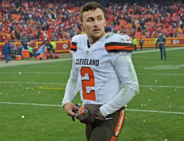 Johnny Manziel Shows Glimpse Into His Training Camp Ahead of Boxing ...