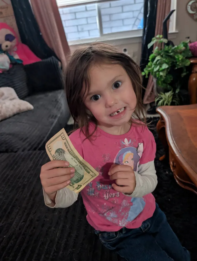 Who Is Christopher Meithof? Father Abducts 5-Year-Old Daughter ...