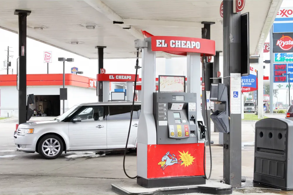 How Fuel Prices Stand as Georgia’s Gas Tax Break Ends - Newsweek