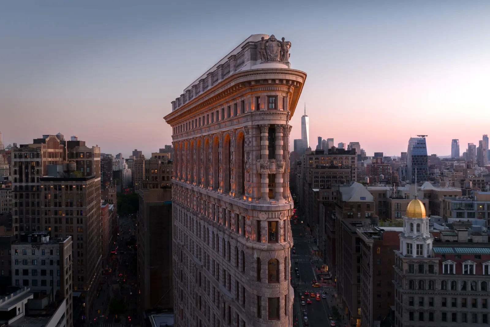 Historic 1902 Skyscraper Hits Major Milestone as It Prepares to Re-Open ...